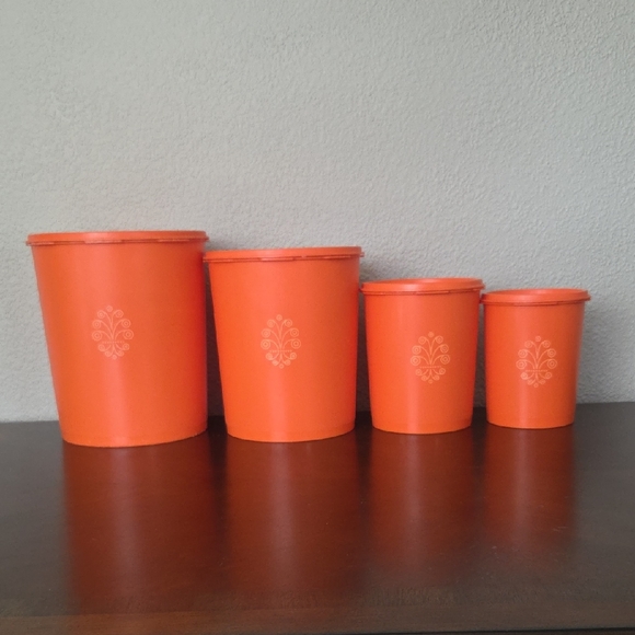 Tupperware | Kitchen | Vintage Tupperware Set Of 4 Orange Storage ...